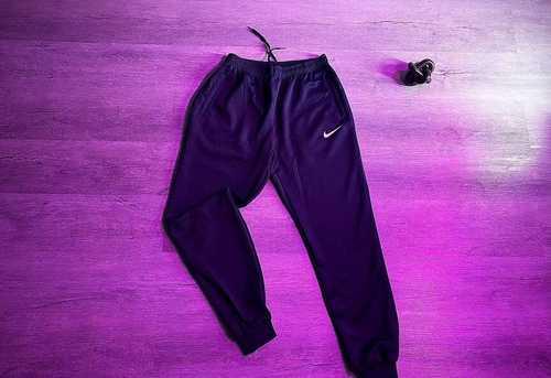 Спортивные штаны Nike темно-синие эластан