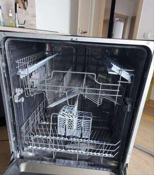 Встраиваемая посудомоечная машина 60 см Smeg STA64