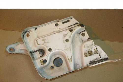 Крепление аккумулятора на honda FIT GD1 L13A