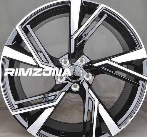 Литые диски в стиле Audi R18 5x112 srt. Примерка