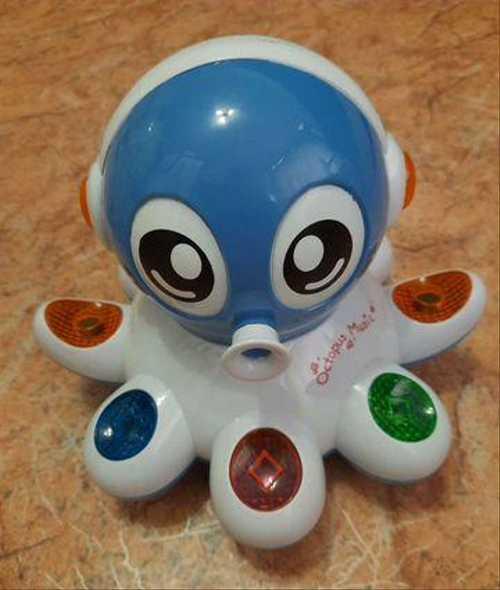 Музыкальные игрушки для малышей