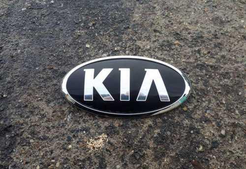 Эмблема крышки багажника KIA Optima 4