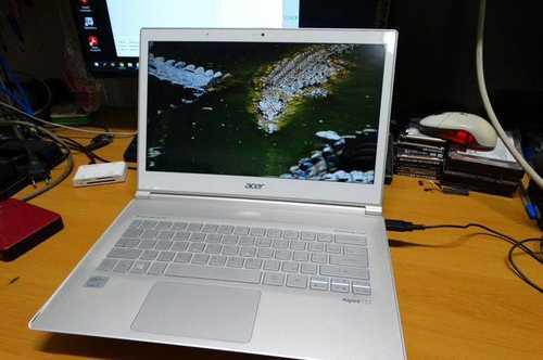 Acer Aspire S7-391 (i7, 4Gb, 128Gb SSD)