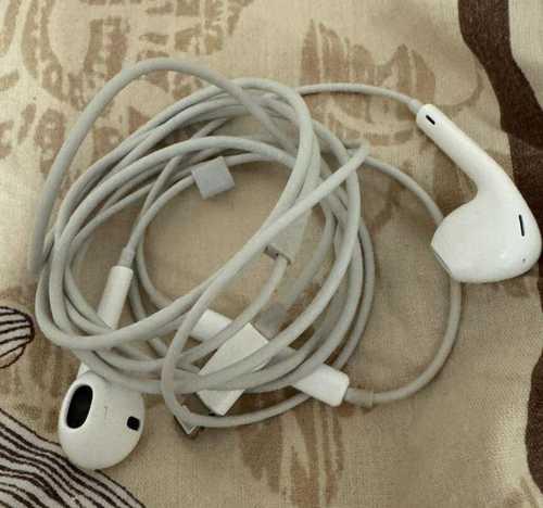 Наушники apple earpods lightning