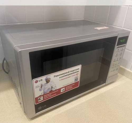 Микроволновка «LG»