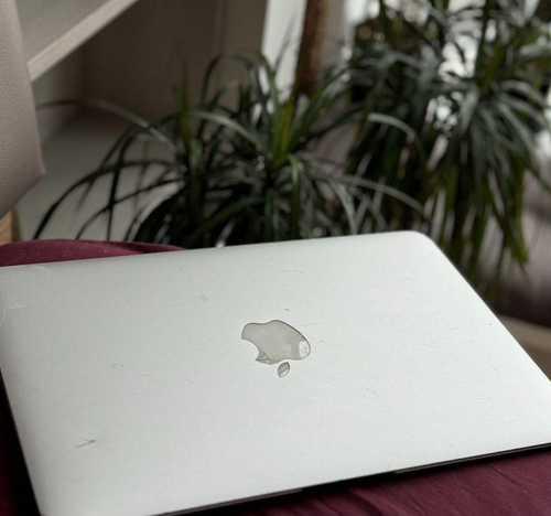 Apple macbook pro 11