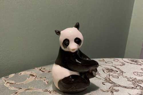 Фарфоровая статуэтка лфз панда