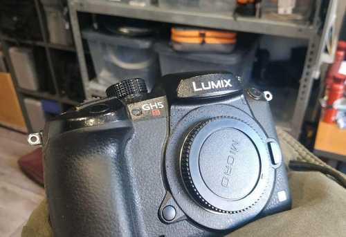 Panasonic Lumix GH5s