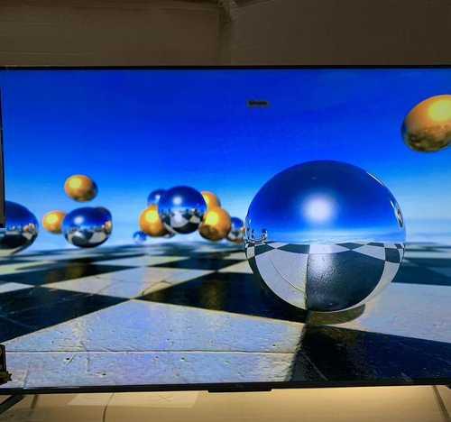 Новый телевизор 55 высшего класса SMART UHD HDR
