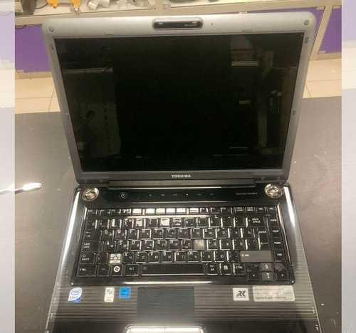 Ноутбук Toshiba Satellite A300 на запчасти