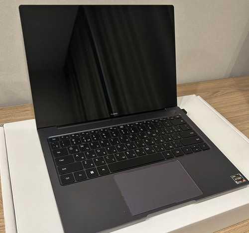 Huawei matebook 14 2к