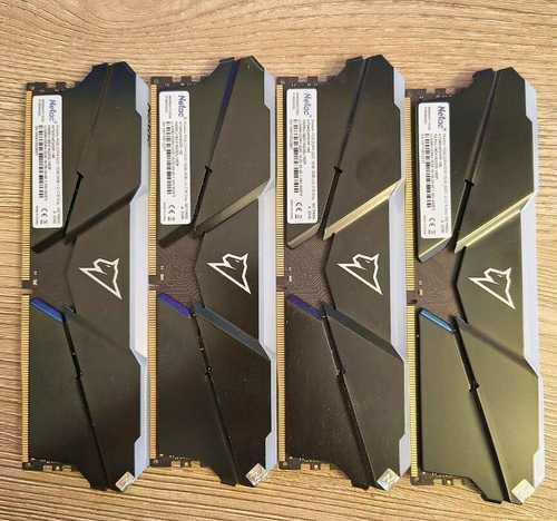 Оперативная память Netac Shadow RGB DDR4-3200 CL16