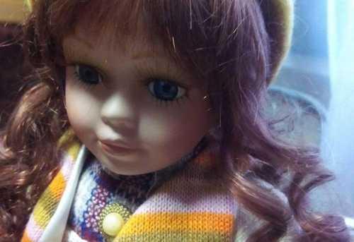 Фарфоровая кукла, коллекционная