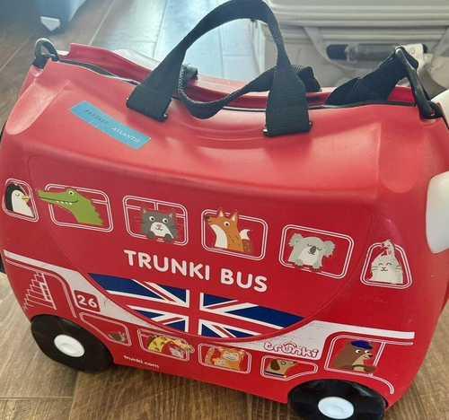 Детский чемодан trunki bus