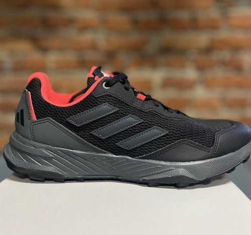 Кроссовки Adidas Terrex Tracefinder