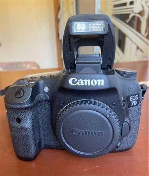 Фотоаппарат Canon 7D