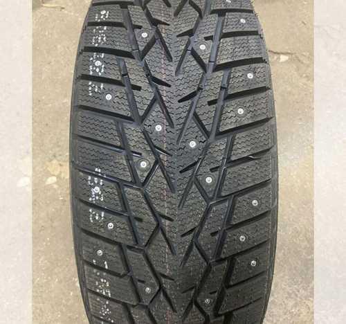 DoubleStar DW01 225/45 R18