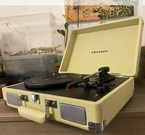 Виниловый проигрыватель Crosley