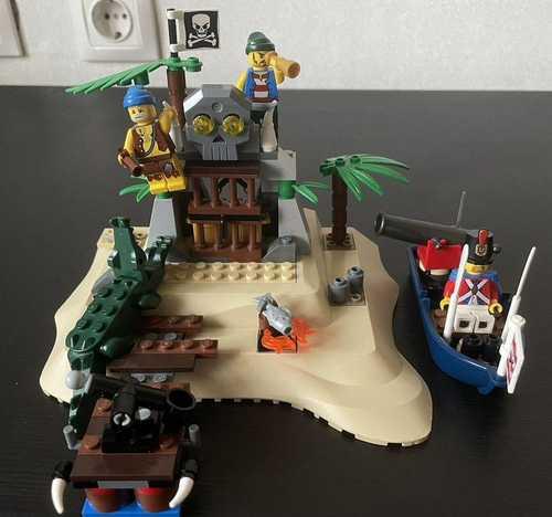 Lego (6241) Loot Island
