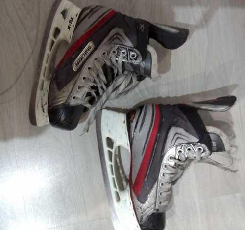 Хоккейные коньки bauer