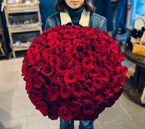 Большой букет красные розы «101 Роза»