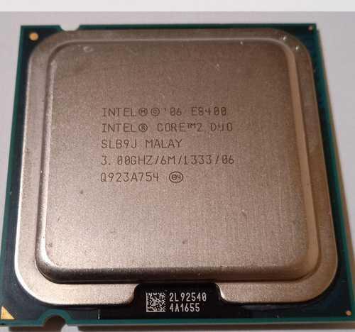 Процессор Intel Core 2 duo E8400