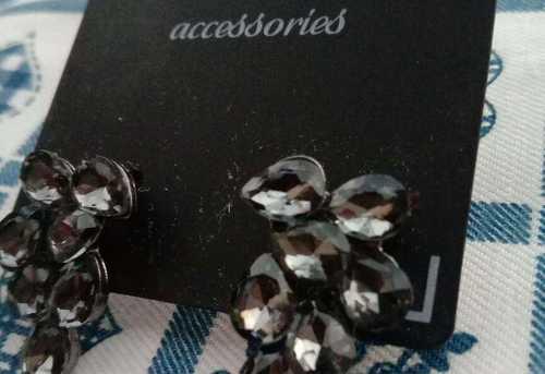 Новые серьги, 2 пары