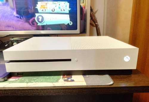 Xbox One S 1tb с играми