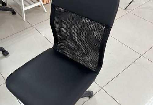 Офисное кресло компьютерное
