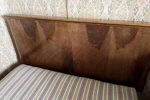 Старинная кровать 1 сп массив дуба