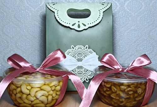 Подарочный набор,липовый мед с орехами