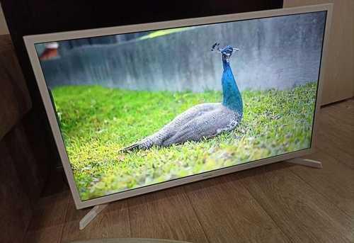 Белоснежный телевизор Samsung 32 дюйма 81 см HD