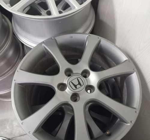 Оригинальные диски хонда CR-V, R18