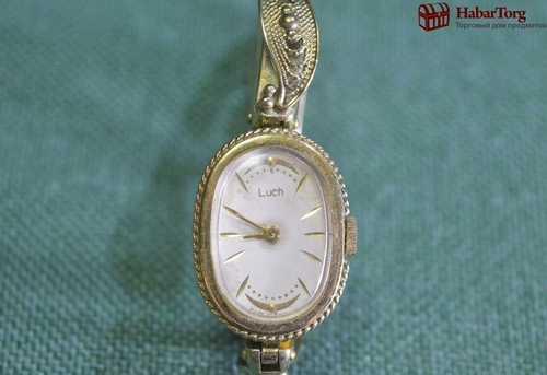 Часы женские, наручные механические "Луч", с брасл
