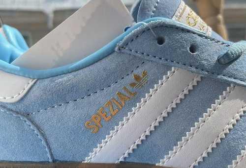 Adidas Spezial голубые
