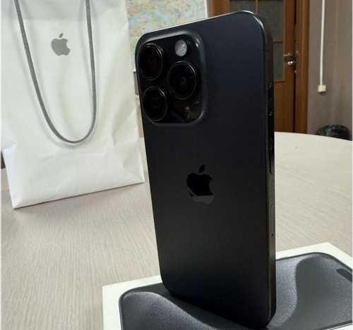 iPhone 15 Pro, 128 ГБ