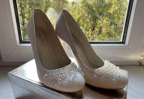 Свадебные туфли 37