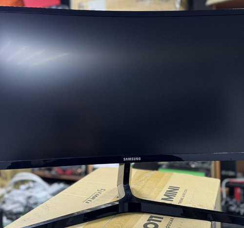 Монитор Samsung 23.5'' Full HD c24rg50fqi 144Hz