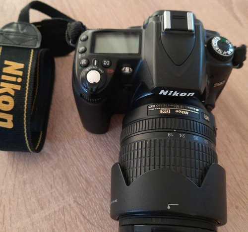 Зеркальная фотокамера Nikon D90 Kit 18-105 mm