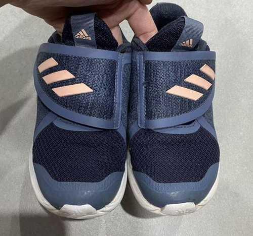 Кроссовки adidas