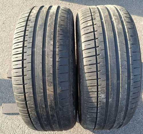 Falken Azenis FK-510 235/45 R19