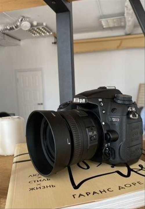 Nikon d7000 body