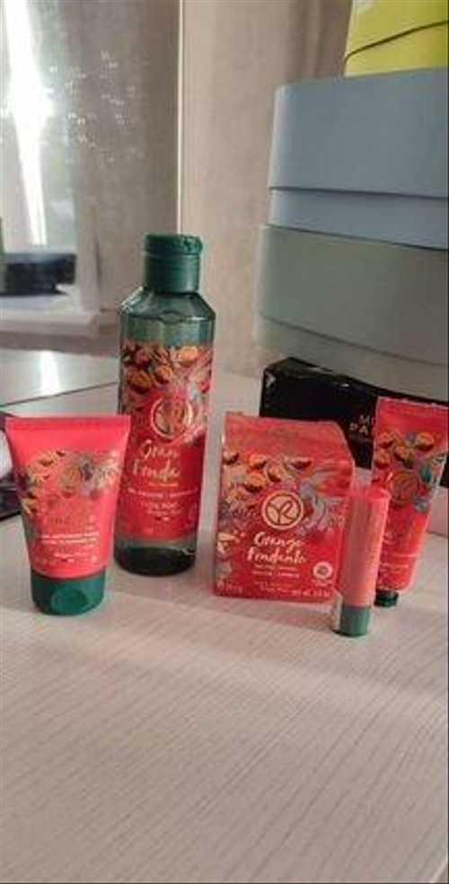 Набор косметики yves rocher