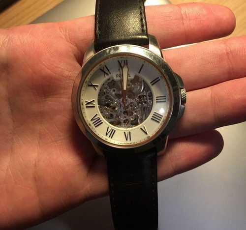 Часы Fossil ME3101