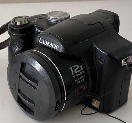 Panasonic lumix DMC-FZ8 фотоаппарат с чехлом