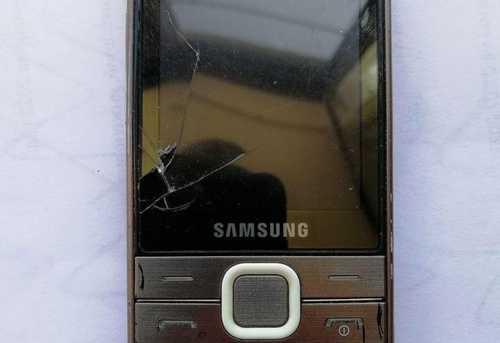 Телефон Самсунг GT-S5610