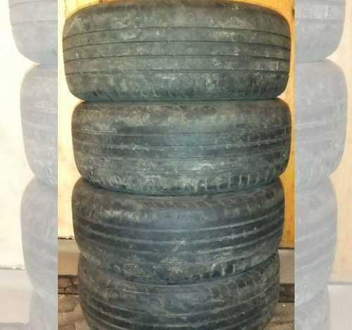 Goodyear EfficientGrip 205/60 R16 92H