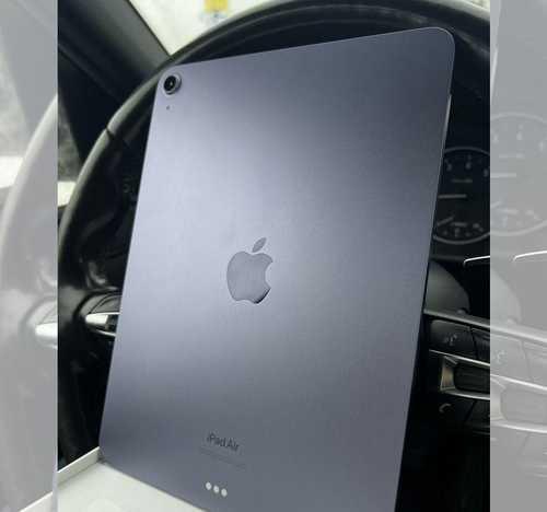 iPad Air 5 64Gb Wi-Fi (Б/У)