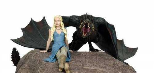 Game OF thrones Daenerys Drogon Statue Dark Horse