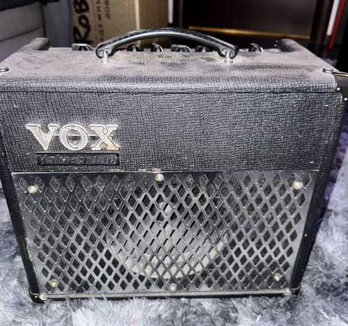 Комбоусилитель Vox valvetronix 15vt